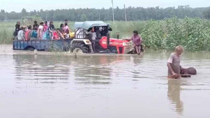 Swollen Beas river inundates several villages