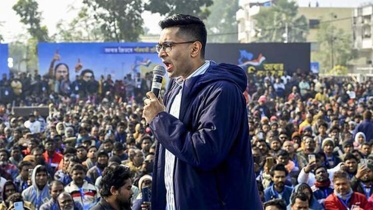 TMC holds protest rallies in various parts of Bengal on National Voters ...
