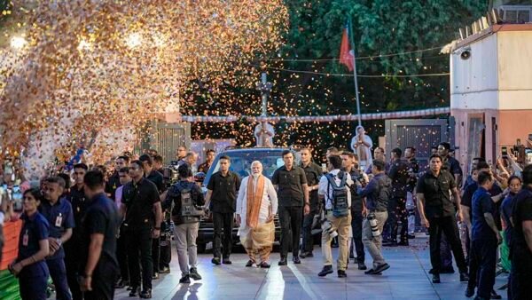 Lotus blooming in all states around Maa Ganga: PM