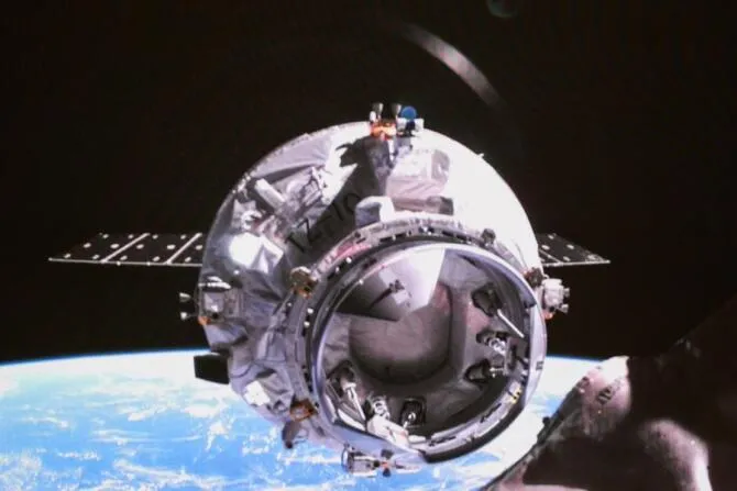 China launches artificial human embryos to see if they can develop in space